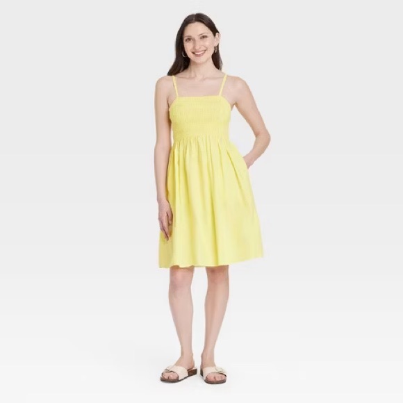 Universal Thread | Dresses | Womens Smocked Mini Sundress Universal ...